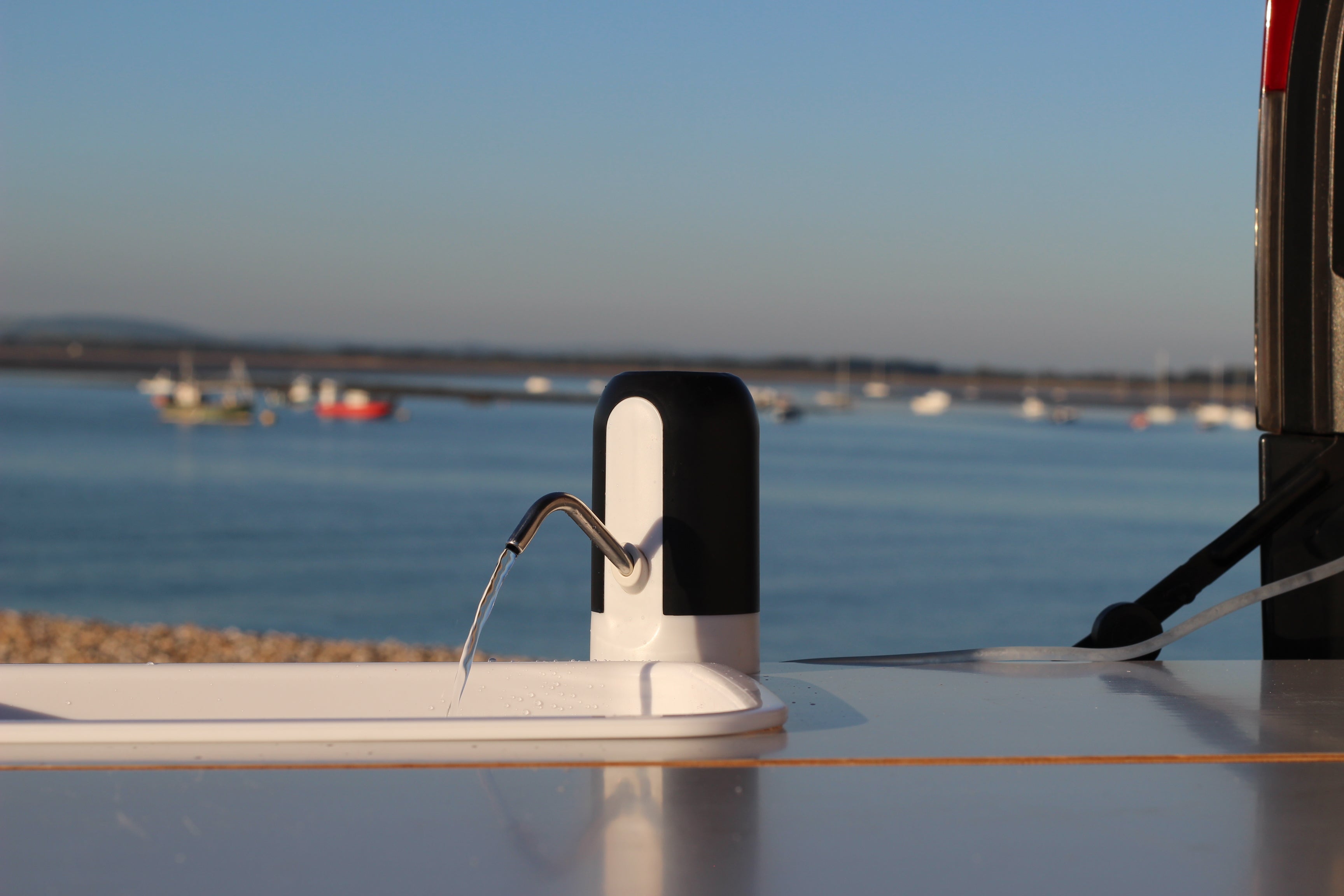 Waterpump - USB Powered Portable - Camping Rechargeable Drinking Water ...